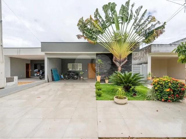 Casa / Sobrado em Condomínio para Venda em Paulínia/SP Cascata 3 Quartos
