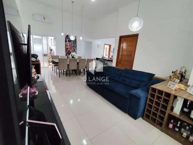 Casa / Sobrado em Condomínio para Venda em Paulínia/SP Cascata 3 Quartos