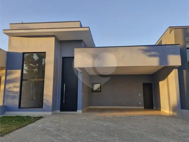 Casa / Sobrado em Condomínio para Venda em Paulínia/SP Cascata 3 Quartos