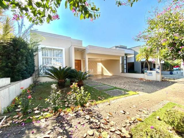 Casa / Sobrado em Condomínio para Venda em Paulínia/SP Cascata 3 Quartos