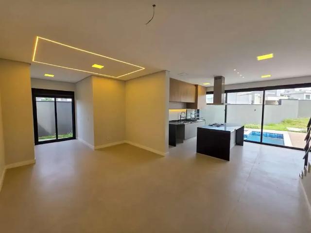 Casa / Sobrado em Condomínio para Venda em Paulínia/SP Parque Brasil 500 3 Quartos