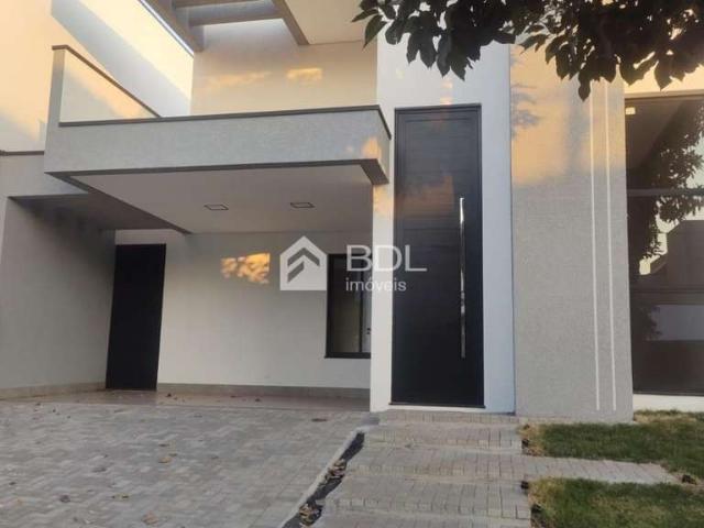 Casa / Sobrado em Condomínio para Venda em Paulínia/SP Parque Brasil 500 3 Quartos