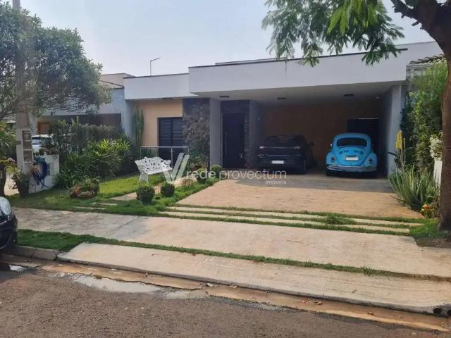 Casa / Sobrado em Condomínio para Venda em Paulínia/SP Parque Brasil 500 4 Quartos