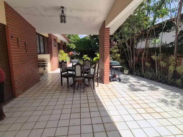 Casa / Sobrado em Condomínio para Venda em Paulista/PE Maria Farinha 6 Quartos
