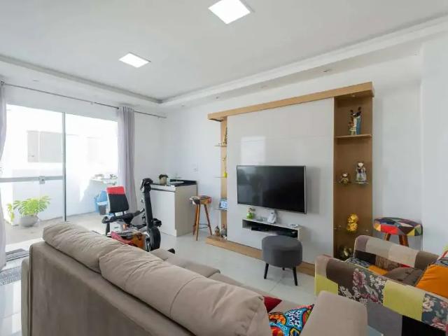 Casa / Sobrado em Condomínio para Venda em Pelotas/RS Três Vendas 2 Quartos