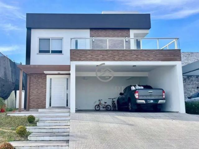 Casa / Sobrado em Condomínio para Venda em Pelotas/RS Laranjal 4 Quartos
