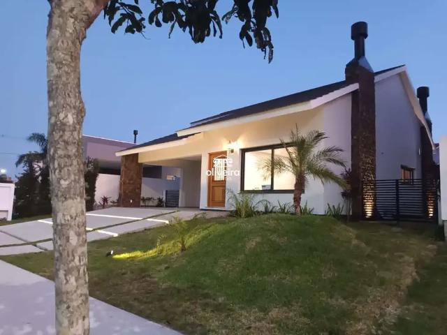 Casa / Sobrado em Condomínio para Venda em Pelotas/RS Laranjal 3 Quartos