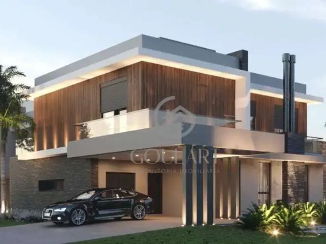 Casa / Sobrado em Condomínio para Venda em Pelotas/RS São Gonçalo 5 Quartos