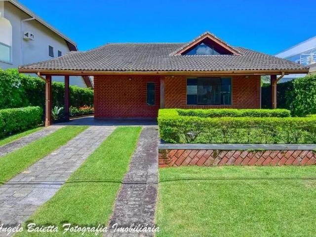 Casa / Sobrado em Condomínio para Venda em Peruíbe/SP Bougainvillee II 3 Quartos