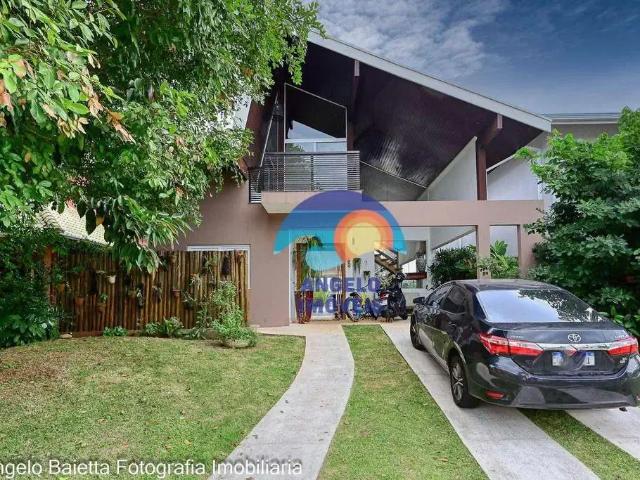 Casa / Sobrado em Condomínio para Venda em Peruíbe/SP Bougainvillee III 4 Quartos