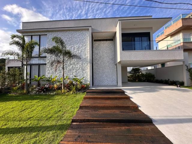 Casa / Sobrado em Condomínio para Venda em Peruíbe/SP Jardim Casablanca 4 Quartos