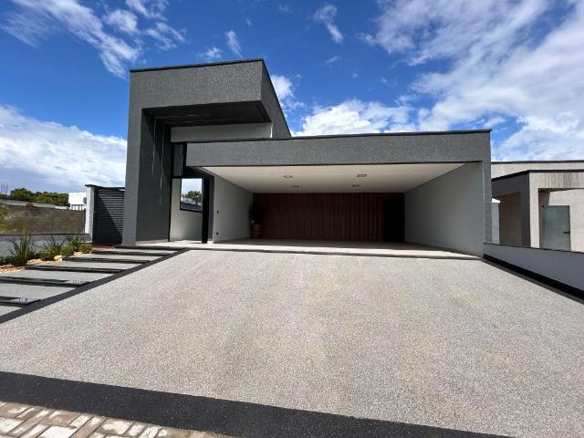 Casa / Sobrado em Condomínio para Venda em Peruíbe/SP Jardim Três Marias 3 Quartos