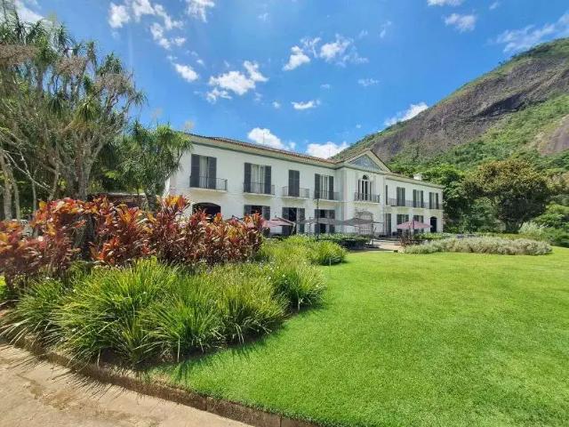 Casa / Sobrado em Condomínio para Venda em Petrópolis/RJ Corrêas 4 Quartos