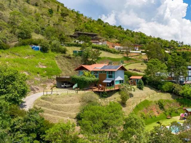 Casa / Sobrado em Condomínio para Venda em Petrópolis/RJ Itaipava 4 Quartos