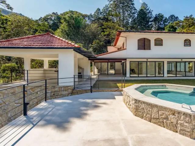 Casa / Sobrado em Condomínio para Venda em Petrópolis/RJ Itaipava 4 Quartos