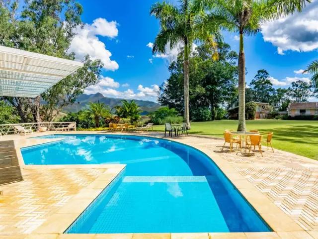 Casa / Sobrado em Condomínio para Venda em Petrópolis/RJ Itaipava 5 Quartos