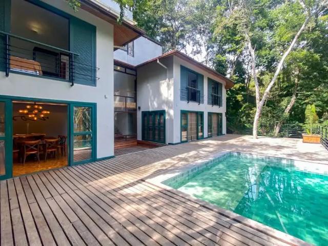 Casa / Sobrado em Condomínio para Venda em Petrópolis/RJ Itaipava 5 Quartos