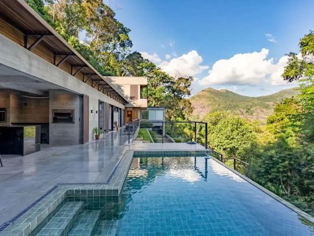 Casa / Sobrado em Condomínio para Venda em Petrópolis/RJ Itaipava 5 Quartos