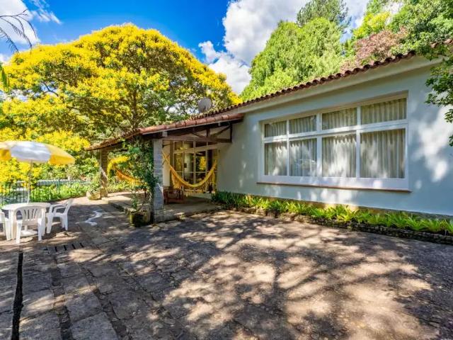 Casa / Sobrado em Condomínio para Venda em Petrópolis/RJ Itaipava 6 Quartos