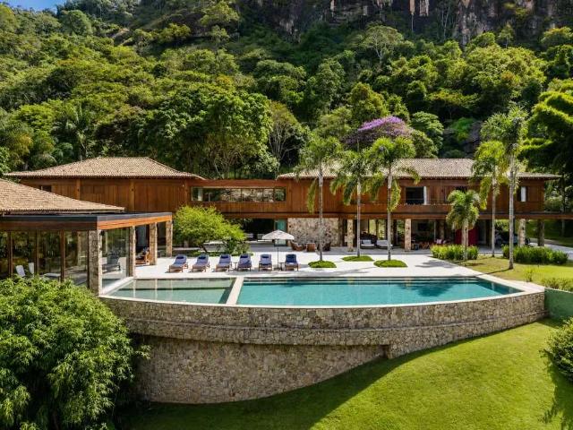 Casa / Sobrado em Condomínio para Venda em Petrópolis/RJ Itaipava 8 Quartos