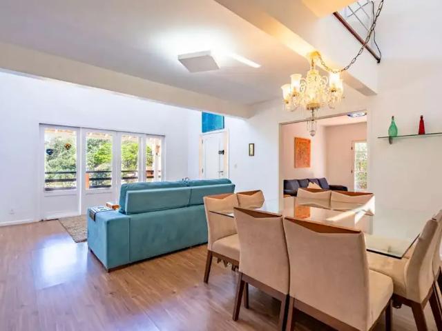Casa / Sobrado em Condomínio para Venda em Petrópolis/RJ Itaipava 2 Quartos