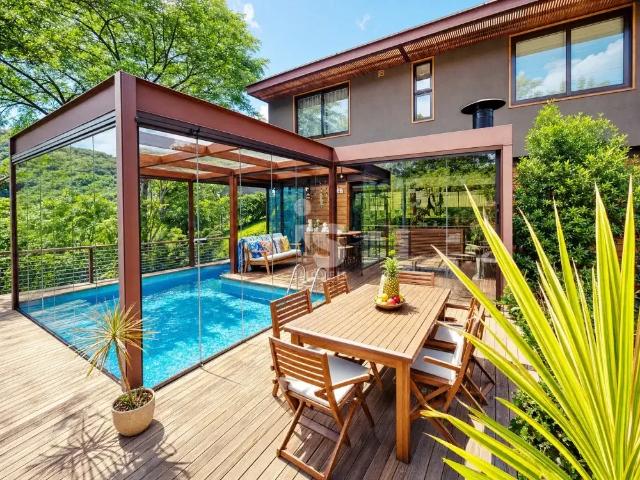 Casa / Sobrado em Condomínio para Venda em Petrópolis/RJ Itaipava 3 Quartos