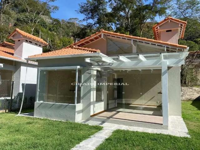 Casa / Sobrado em Condomínio para Venda em Petrópolis/RJ Itaipava 3 Quartos