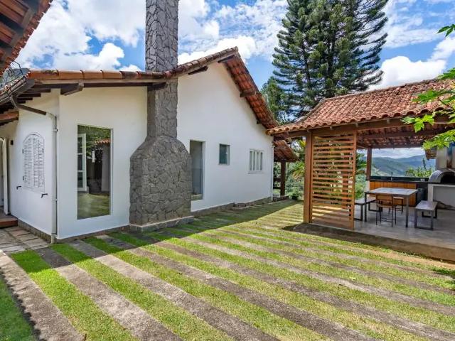 Casa / Sobrado em Condomínio para Venda em Petrópolis/RJ Itaipava 3 Quartos