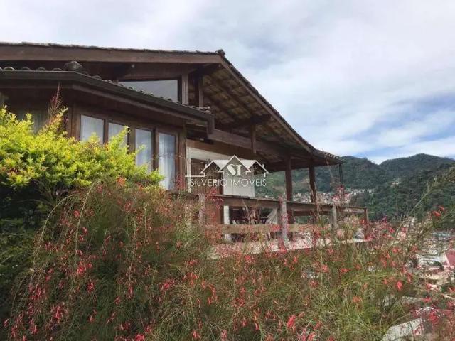 Casa / Sobrado em Condomínio para Venda em Petrópolis/RJ Mosela 2 Quartos