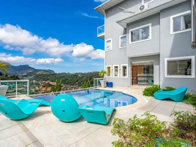 Casa / Sobrado em Condomínio para Venda em Petrópolis/RJ Mosela 4 Quartos