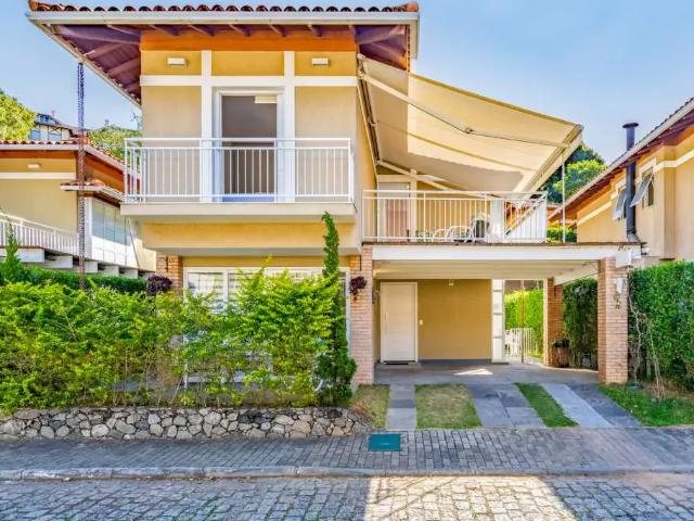 Casa / Sobrado em Condomínio para Venda em Petrópolis/RJ Nogueira 4 Quartos