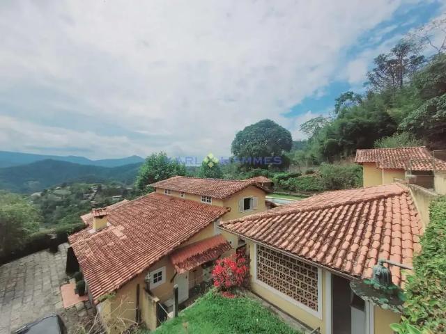 Casa / Sobrado em Condomínio para Venda em Petrópolis/RJ Nogueira 6 Quartos