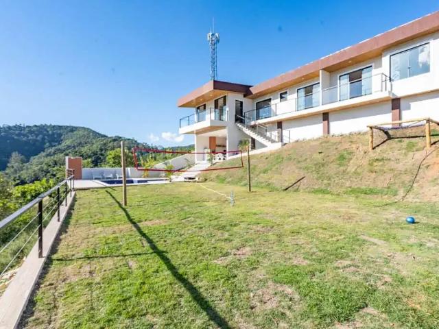 Casa / Sobrado em Condomínio para Venda em Petrópolis/RJ Nogueira 3 Quartos