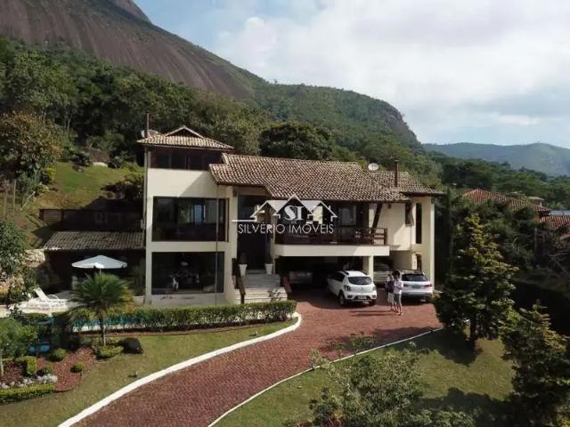 Casa / Sobrado em Condomínio para Venda em Petrópolis/RJ Samambaia 4 Quartos
