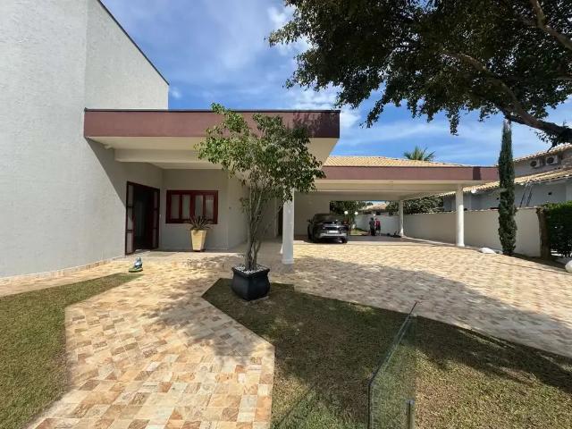 Casa / Sobrado em Condomínio para Venda em Pindamonhangaba/SP Nossa Senhora do Perpétuo Socorro 4 Quartos