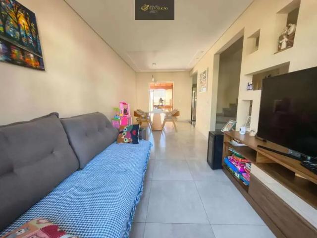 Casa / Sobrado em Condomínio para Venda em Pindamonhangaba/SP Alto do Cardoso 3 Quartos