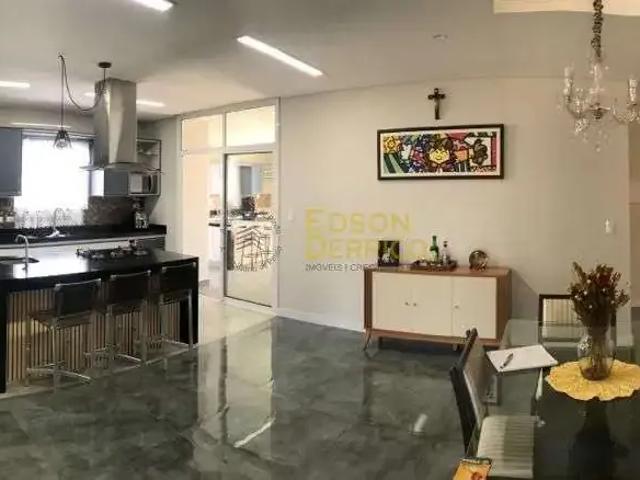 Casa / Sobrado em Condomínio para Venda em Pindamonhangaba/SP Condominio Residencial Colonial Village II 3 Quartos