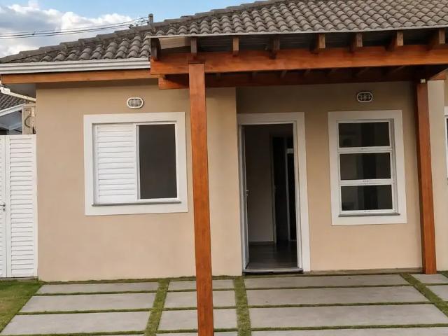 Casa / Sobrado em Condomínio para Venda em Pindamonhangaba/SP Loteamento Industrial Água Preta 2 Quartos