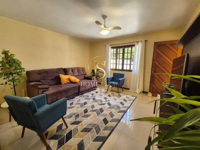 Casa / Sobrado em Condomínio para Venda em Pinhais/PR Weissópolis 2 Quartos