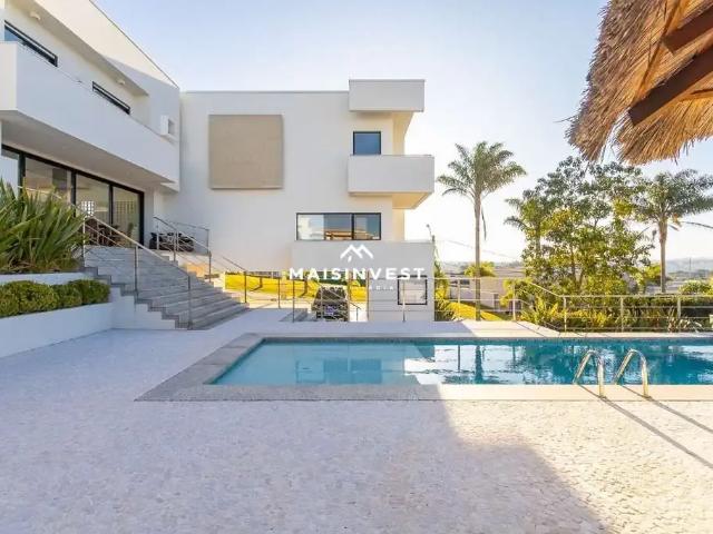 Casa / Sobrado em Condomínio para Venda em Pinhais/PR Alphaville Graciosa 3 Quartos