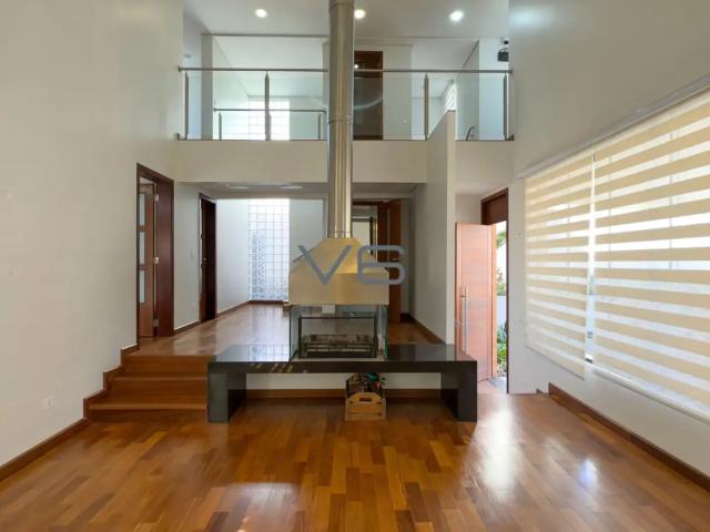 Casa / Sobrado em Condomínio para Venda em Pinhais/PR Alphaville Graciosa 4 Quartos