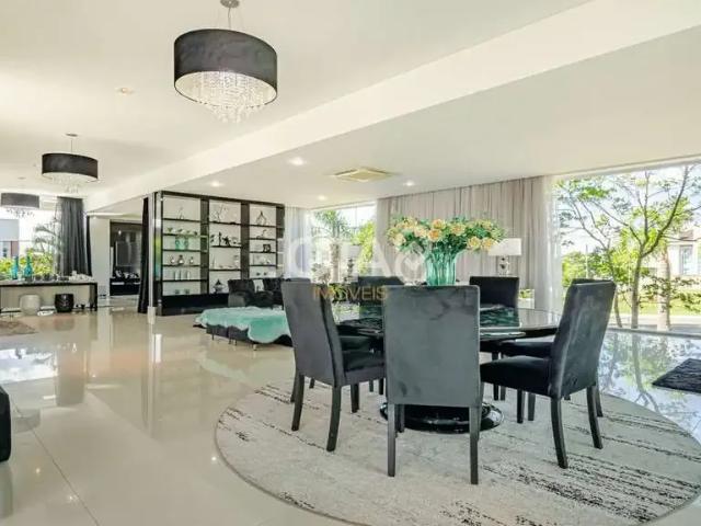Casa / Sobrado em Condomínio para Venda em Pinhais/PR Alphaville Graciosa 4 Quartos