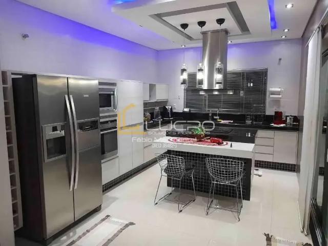Casa / Sobrado em Condomínio para Venda em Piratininga/SP Centro 3 Quartos
