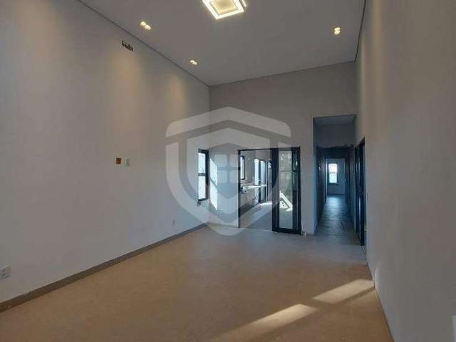 Casa / Sobrado em Condomínio para Venda em Piratininga/SP Residencial Villa de Leon 3 Quartos
