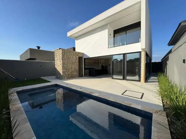 Casa / Sobrado em Condomínio para Venda em Piratininga/SP Residencial Villa de Leon 3 Quartos