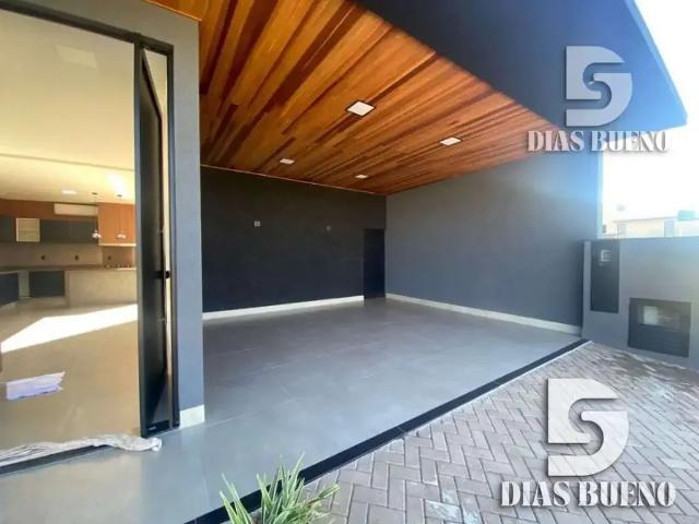 Casa / Sobrado em Condomínio para Venda em Piratininga/SP Vila Santa Maria 3 Quartos