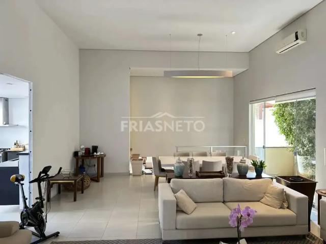 Casa / Sobrado em Condomínio para Venda em Piracicaba/SP Terras de Piracicaba 3 Quartos