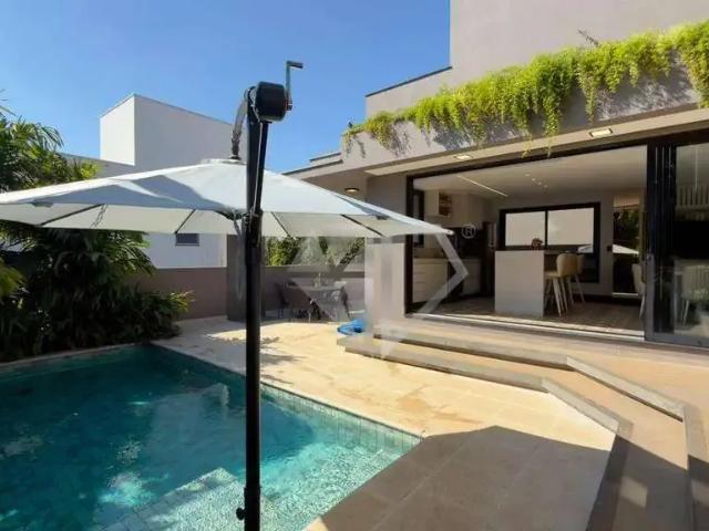 Casa / Sobrado em Condomínio para Venda em Piracicaba/SP Bongue 4 Quartos