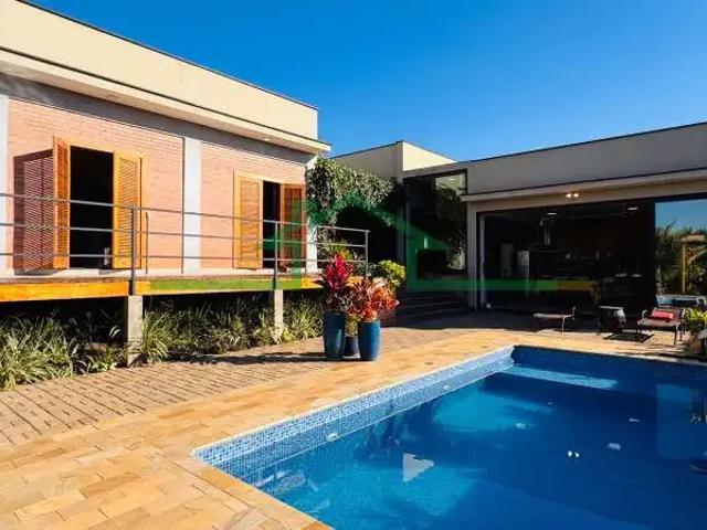 Casa / Sobrado em Condomínio para Venda em Piracicaba/SP Campestre 4 Quartos