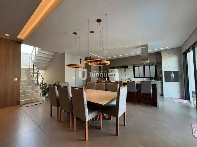 Casa / Sobrado em Condomínio para Venda em Piracicaba/SP Jardim São Francisco 4 Quartos